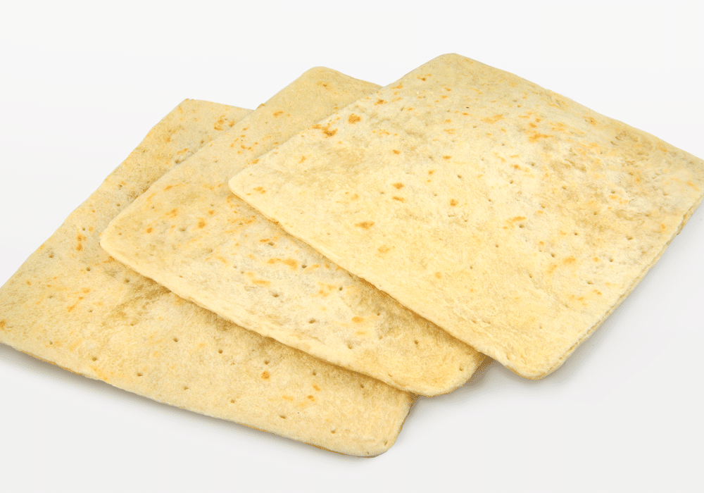 Plain Pre-cooked square pizza crust - Pâte 2000